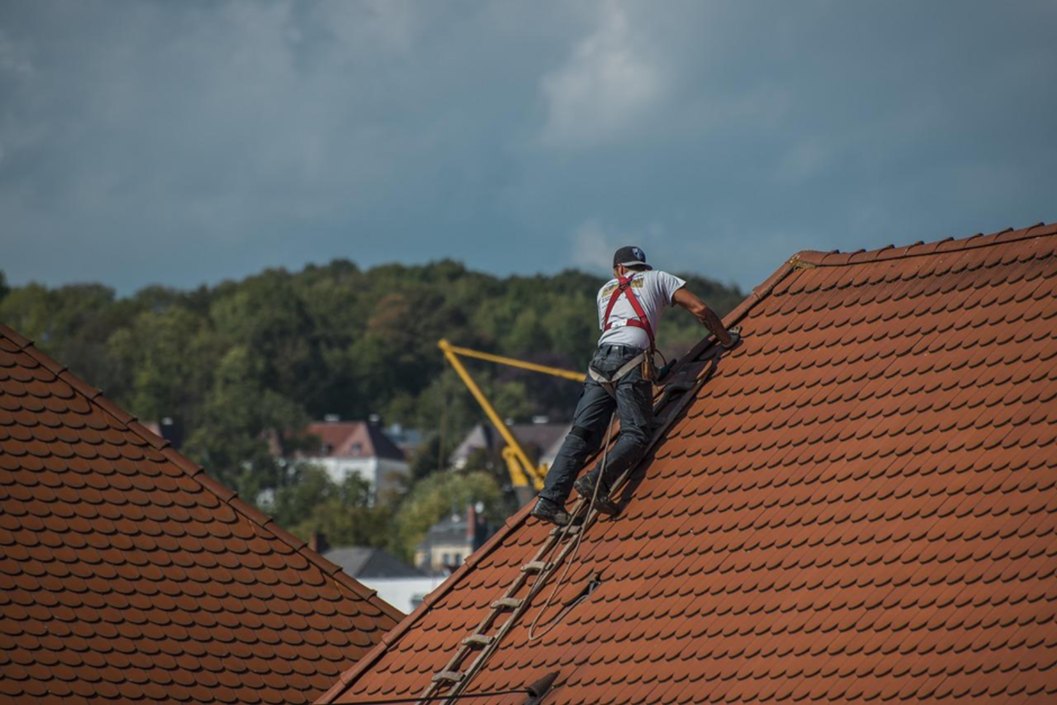 How to Inspect Your Roof for Damage – A Guide for Homeowners - Idea ...